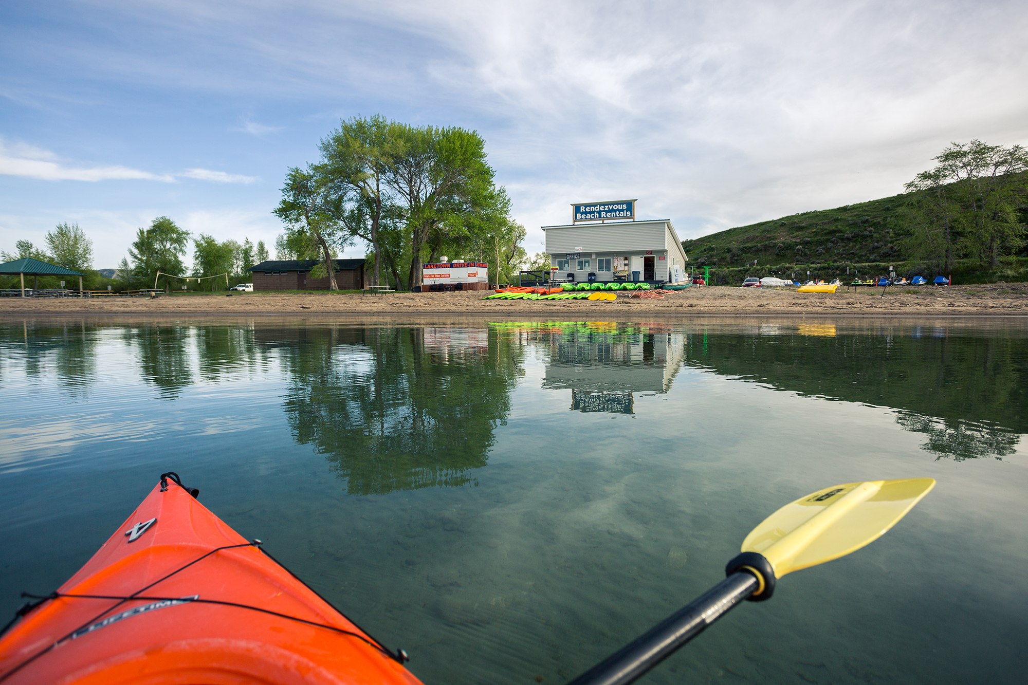 Paddling The Blue Waters Of Bear Lake | Visit Utah